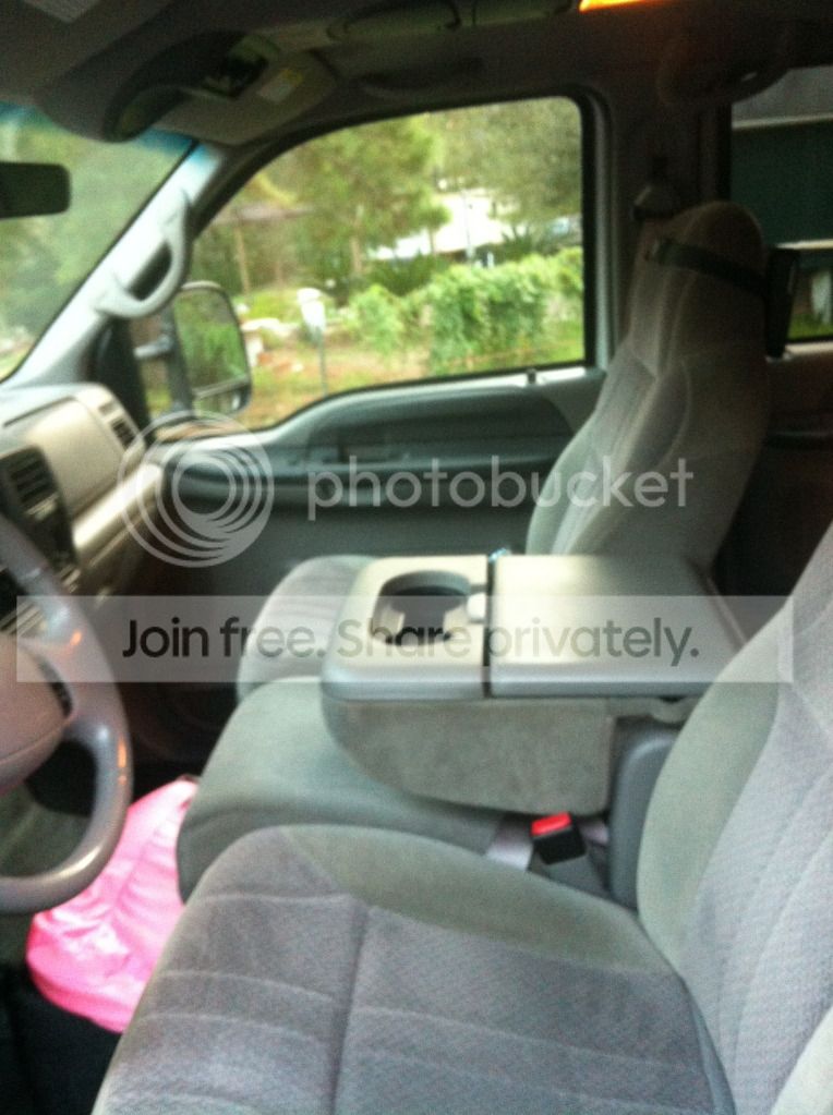 wow front bench seat excursion - Ford Truck Enthusiasts Forums